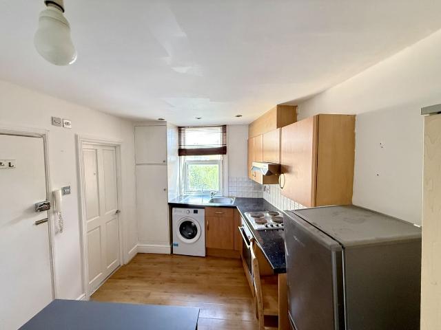 High Road, Willesden Green, London, Zone 2 NW10, Studio to rent, £897 pcm | PrimeLocation