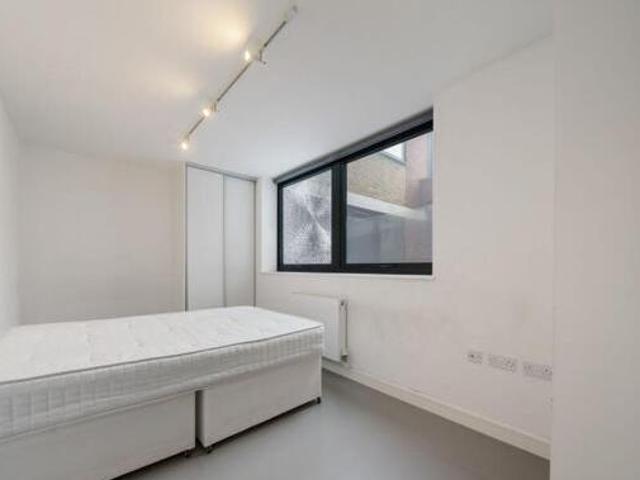 High Road, Vinny Court, 1 Bedroom Flat
