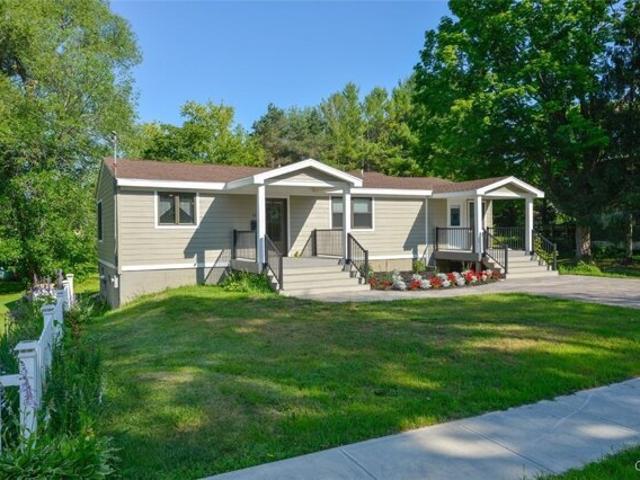 High St, Alexandria Bay, Home For Sale
