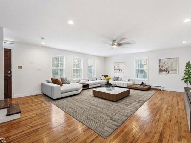 High St, Andover, Home For Sale