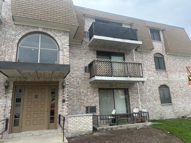 High St Apt,dedham, Condo For Sale