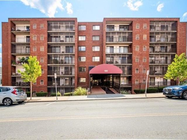 High St Apt,medford, Condo For Sale
