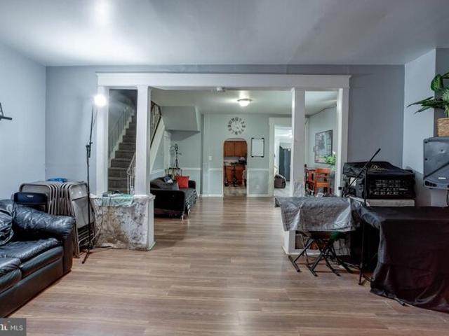 High St, Burlington, Home For Sale