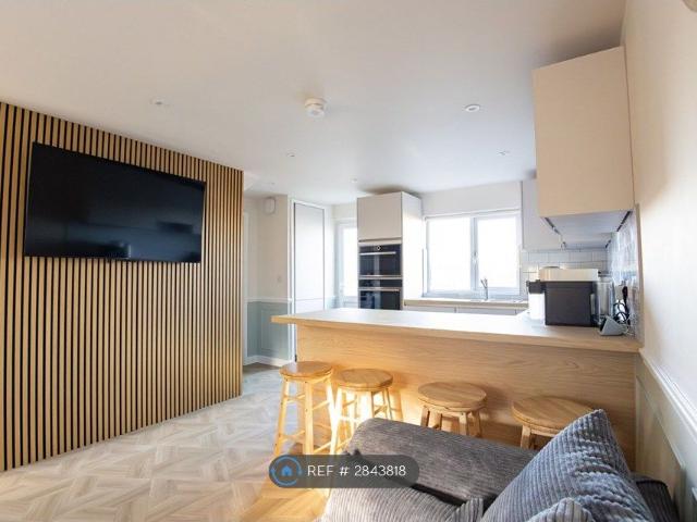 High St, Bath BA2, Room to rent, £884 pcm | PrimeLocation