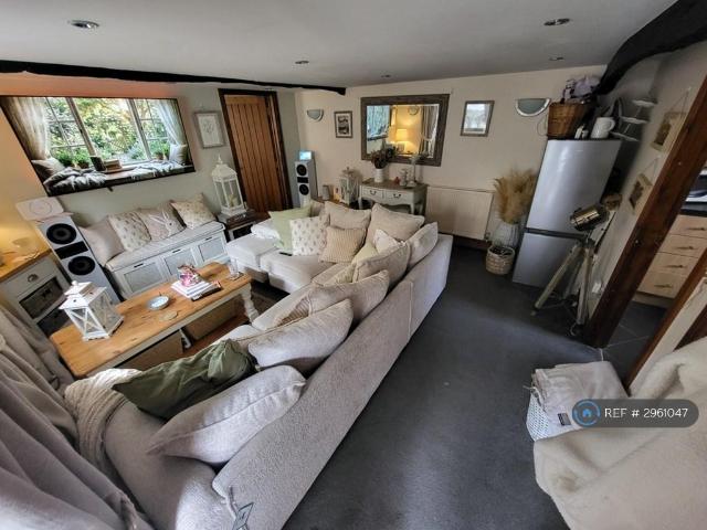 High St, Bedford, MK44 1 bed flat to rent £1,150 pcm £265 pw