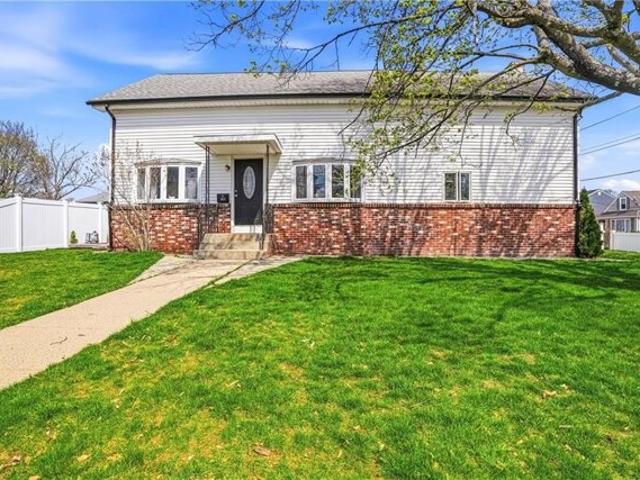 High St, Cumberland, Home For Sale