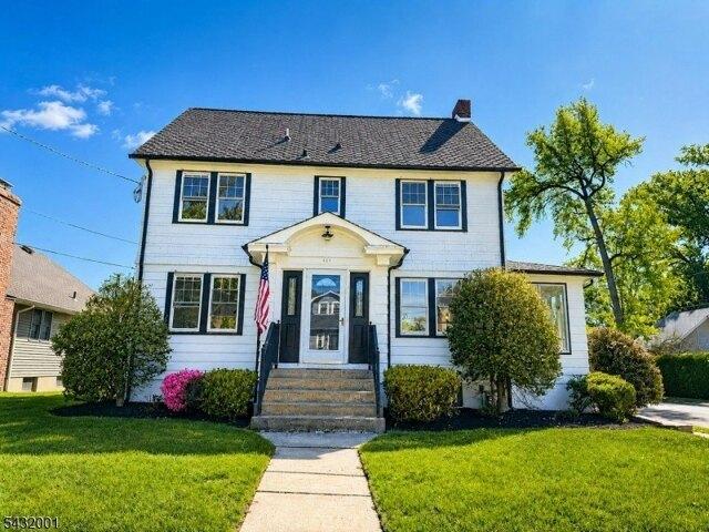 High St, Cranford, Home For Sale