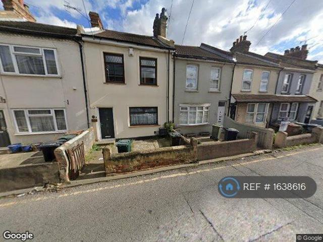 High St, Swanscombe, DA10 3 bed terraced house to rent £2,050 pcm £473 pw