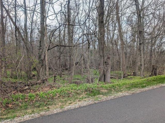High St, Somerset, OH 43783