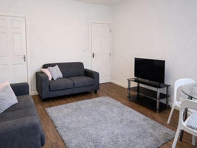 High Standard Four Bedroom Student Property