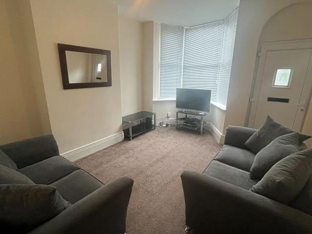 High Standard Four Bedroom Student Property