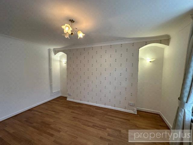 High Street, Treorchy, Rhondda Cynon Taff CF42, 2 bed terraced house to rent, £725 pcm | PrimeLocation