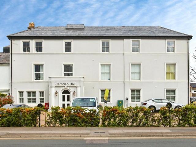 High Street, Tunbridge Wells TN2 2 bed flat to rent £1,595 pcm £368 pw