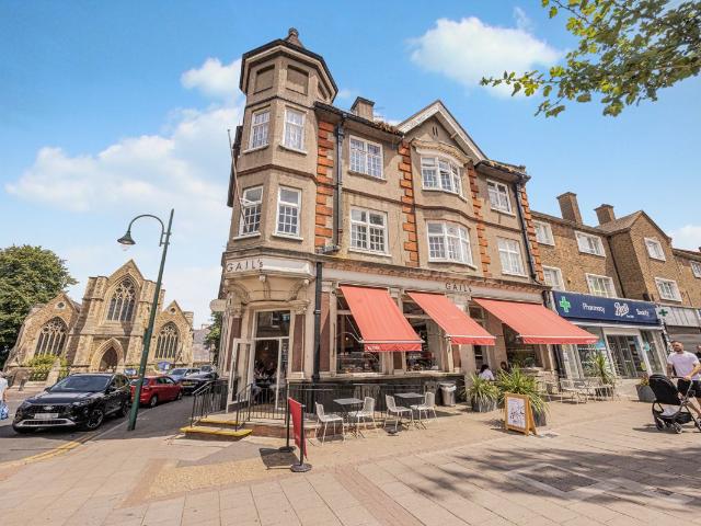 High Street Wanstead, London E11, 2 bed flat to rent, £2,250 pcm | PrimeLocation