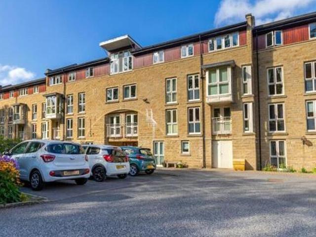 High Street, Warburton Court, Uppermill, 1 Bedroom Apartment