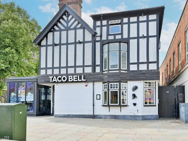 High Street, Watford WD17, Watford, 1 bed flat to rent, £1,300 pcm | PrimeLocation