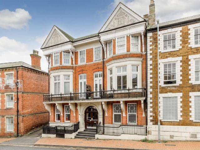 High Street, Wellingborough NN8, Studio to rent, £695 pcm | PrimeLocation