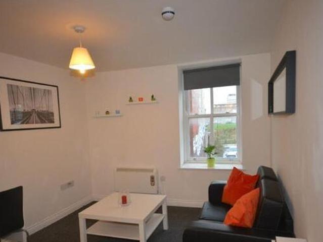 High Street West, City Centre, 1 Bedroom Apartment