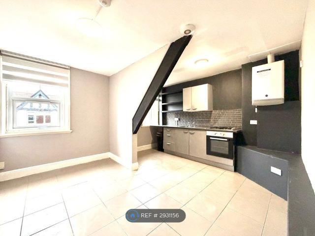High Street West, Wallsend NE28, 3 bed flat to rent, £849 pcm | PrimeLocation