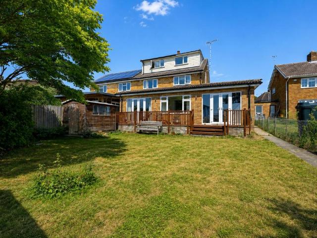 High Street, West Wickham, Cambridge. 4 bed semi detached house to rent £2,300 pcm £531 pw