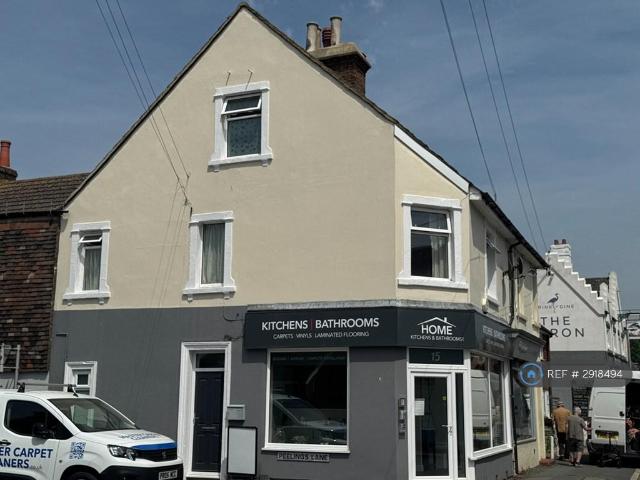 High Street, Westham, Pevensey, BN24 2 bed maisonette to rent £1,050 pcm £242 pw