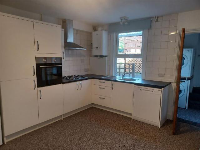 High Street, Wheatley OX33, 2 bed terraced house to rent, £1,400 pcm | PrimeLocation