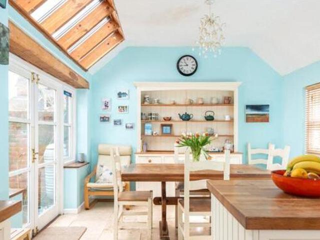 High Street, Whitwell, 3 Bedroom Detached