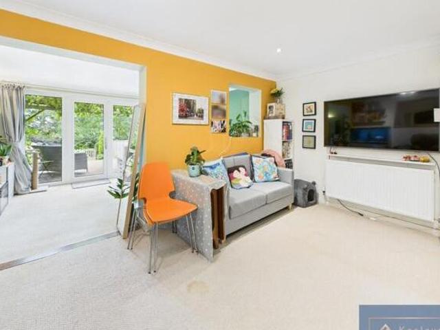 High Street, Witcham, 2 Bedroom Terraced