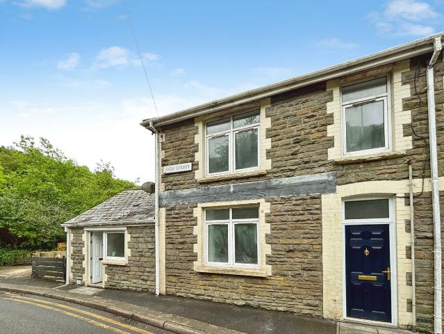 High Street, Abertillery NP13, Studio to rent, £625 pcm | PrimeLocation
