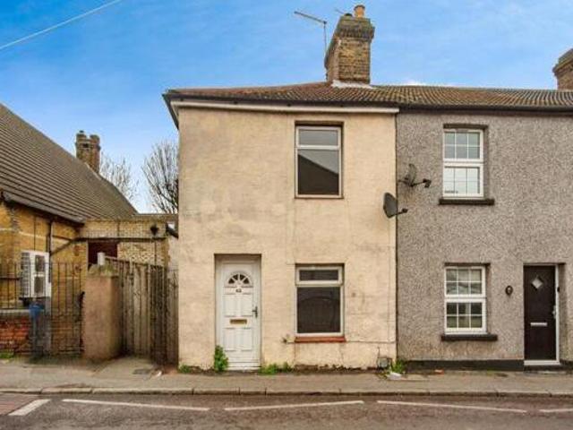 High Street, Aveley, 2 Bedroom End