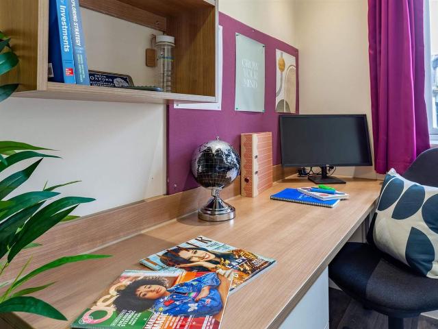 High Street, Bangor LL57, Room to rent, £546 pcm | PrimeLocation