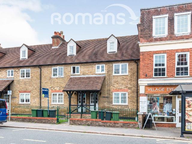 High Street, Bagshot GU19, 1 bed flat to rent, £1,050 pcm | PrimeLocation
