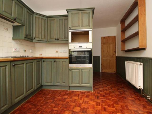 High Street, Barkway, Royston, SG8 2 bed end of terrace house to rent £1,295 pcm £299 pw