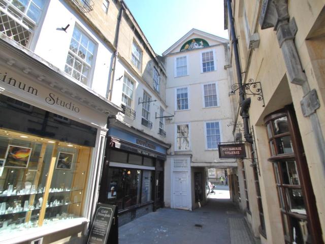 High Street, Bath BA1, 5 bed maisonette to rent, £3,900 pcm | PrimeLocation