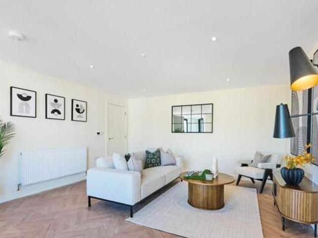 High Street, Beckenham, 2 Bedroom Flat