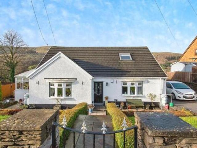 High Street, Blaina, 2 Bedroom Detached