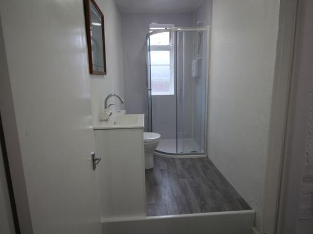 High Street, Bromsgrove, Worcestershire B61, studio to rent 66190019 | PrimeLocation
