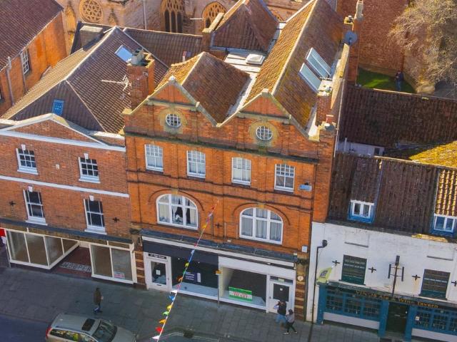 High Street, Bridgwater TA6, 2 bed flat to rent, £895 pcm | PrimeLocation