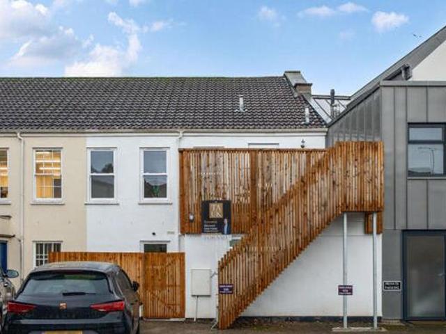 High Street, Bristol, 2 Bedroom Apartment