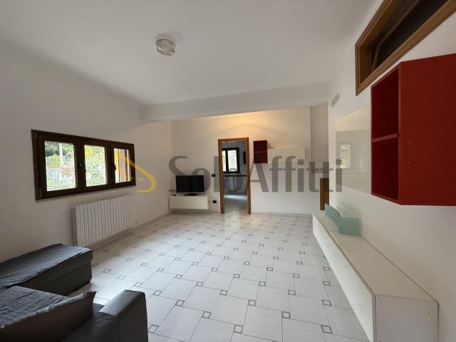 High Street, Buckingham, 2 Bedroom Apartment