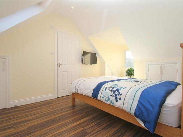High Street, Burnham SL1, Room to rent, £655 pcm | PrimeLocation