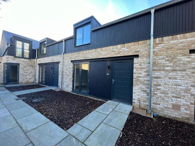 High Street, Cambridge CB4 1 bed terraced house to rent £1,660 pcm £383 pw
