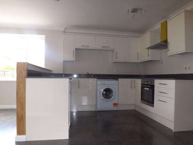 High Street, Cambridge CB22, 2 bed flat to rent, £1,100 pcm | PrimeLocation