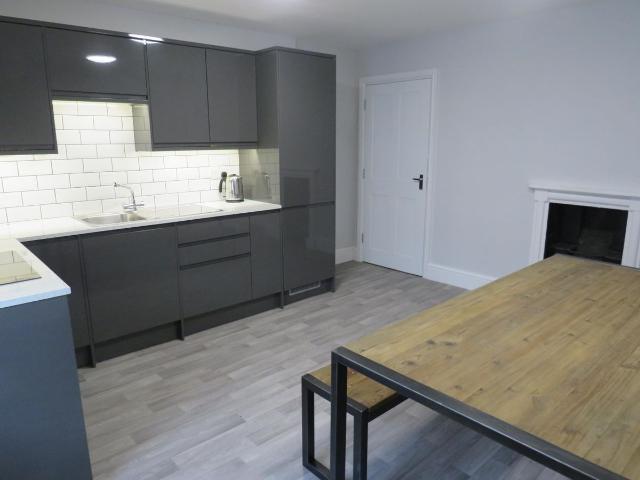 High Street, Calne SN11, 1 bed property to rent, £575 pcm | PrimeLocation
