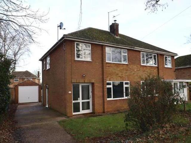 High Street, Caythorpe, 3 Bedroom Semi detached