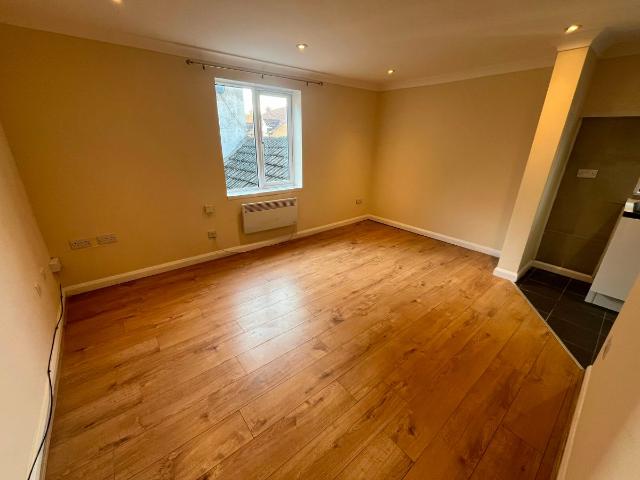 High Street, Chatteris PE16, Studio to rent, £510 pcm | PrimeLocation