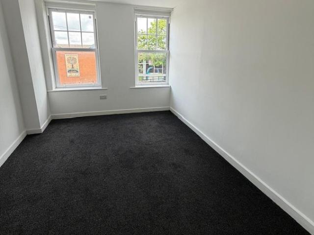 High Street, Coalville LE67, 2 bed flat to rent, £725 pcm | PrimeLocation