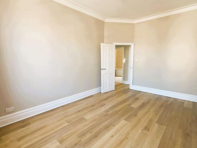 High Street Colliers Wood, Colliers Wood SW19, 2 bed flat to rent, £1,850 pcm | PrimeLocation