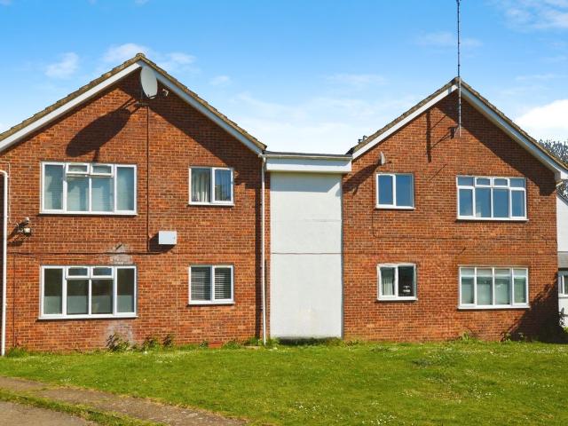 High Street, Colney Heath AL4, 1 bed flat to rent, £1,250 pcm | PrimeLocation