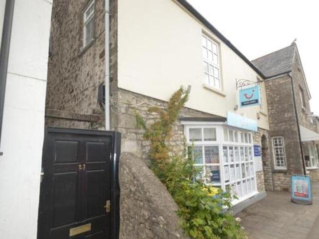 High Street, Cowbridge, 2 Bedroom Flat